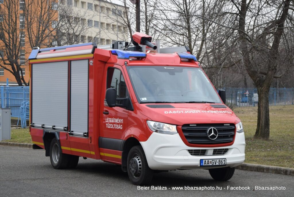 Mercedes Sprinter III Rosenbauer – EGIS – Bbazsaphoto – kéklámpás galéria